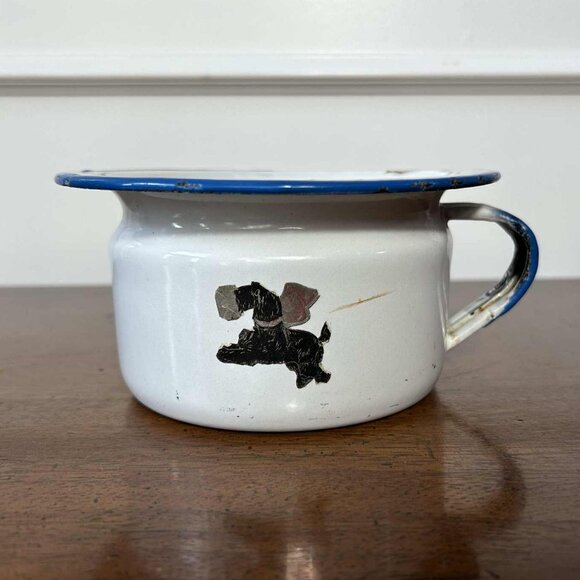 Accents | Vintage Enamelware Chamber Pot | Poshmark
